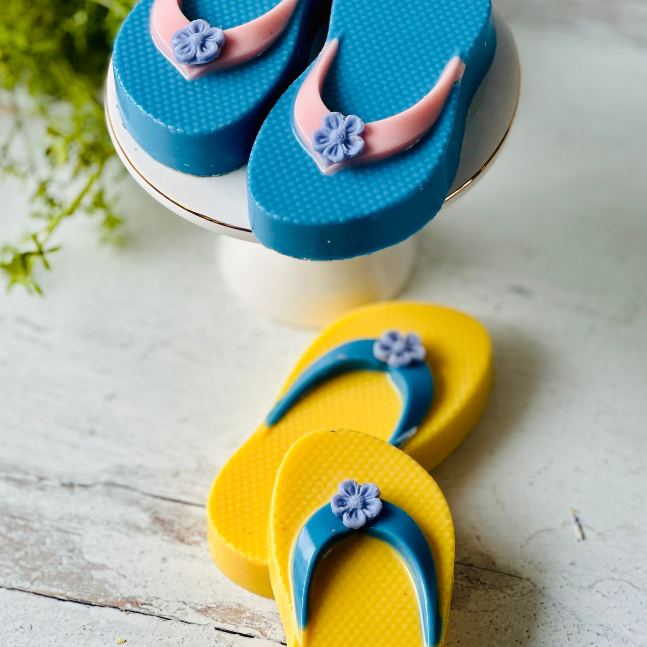 Set of 2 Chocolate Flip Flops, Beach Vibes, Beach Wedding – Chocolates ...